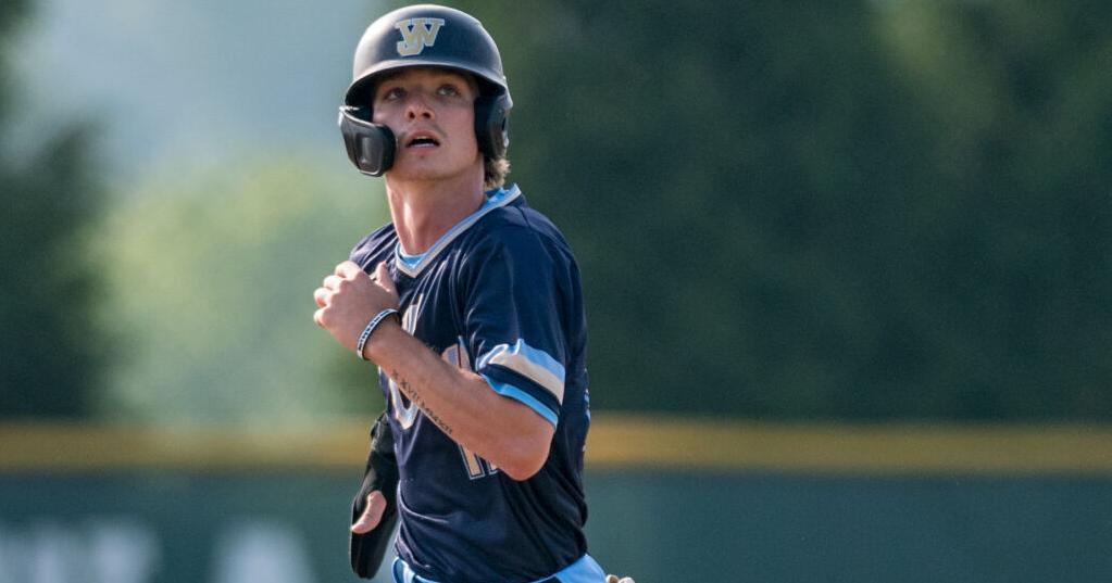 Bruins Down Draft To Remain Perfect | RCBL | dnronline.com