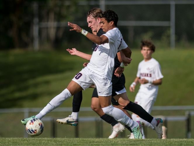 Soccer: Turner Ashby vs. Harrisonburg | Photo | dnronline.com
