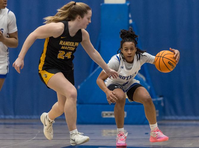 Royals put up valiant effort, but ultimately suffer eighth consecutive ...