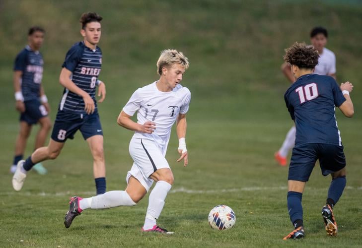 Soccer: Harrisonburg vs. Turner Ashby | | dnronline.com