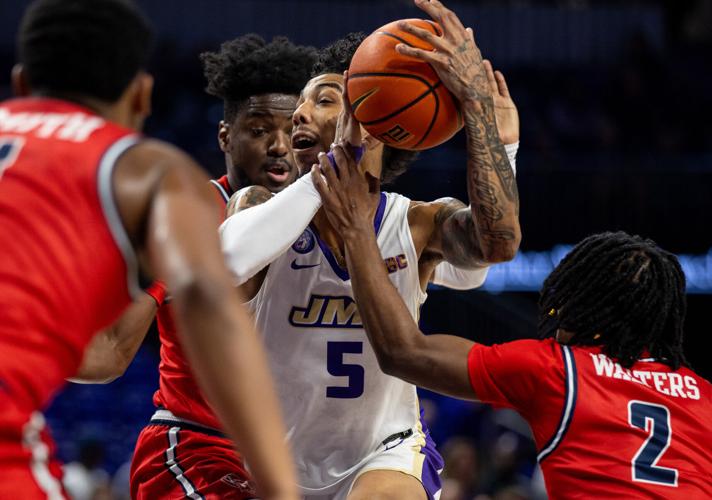 Basketball: JMU vs. Radford | Photo | dnronline.com
