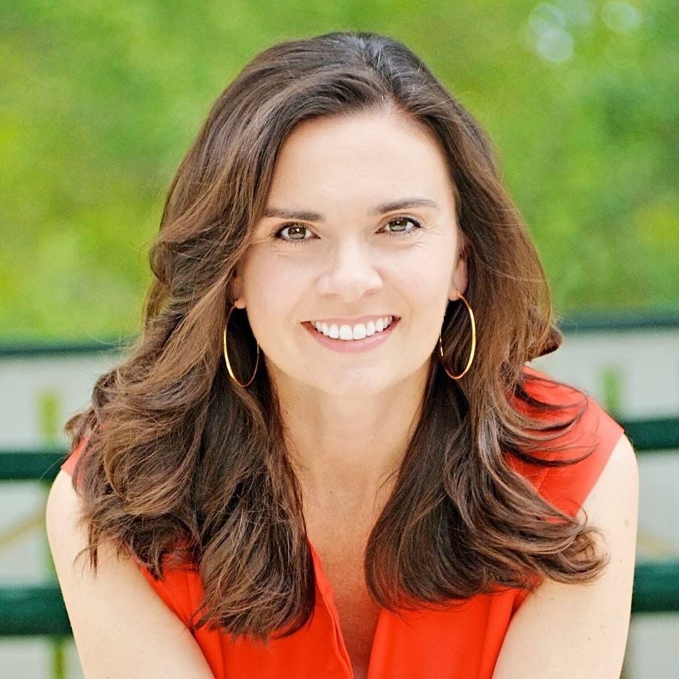 Dana Hall's Instagram, Twitter & Facebook on IDCrawl