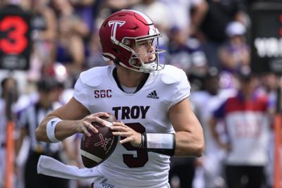 Goose Crowder named Troy starting quarterback