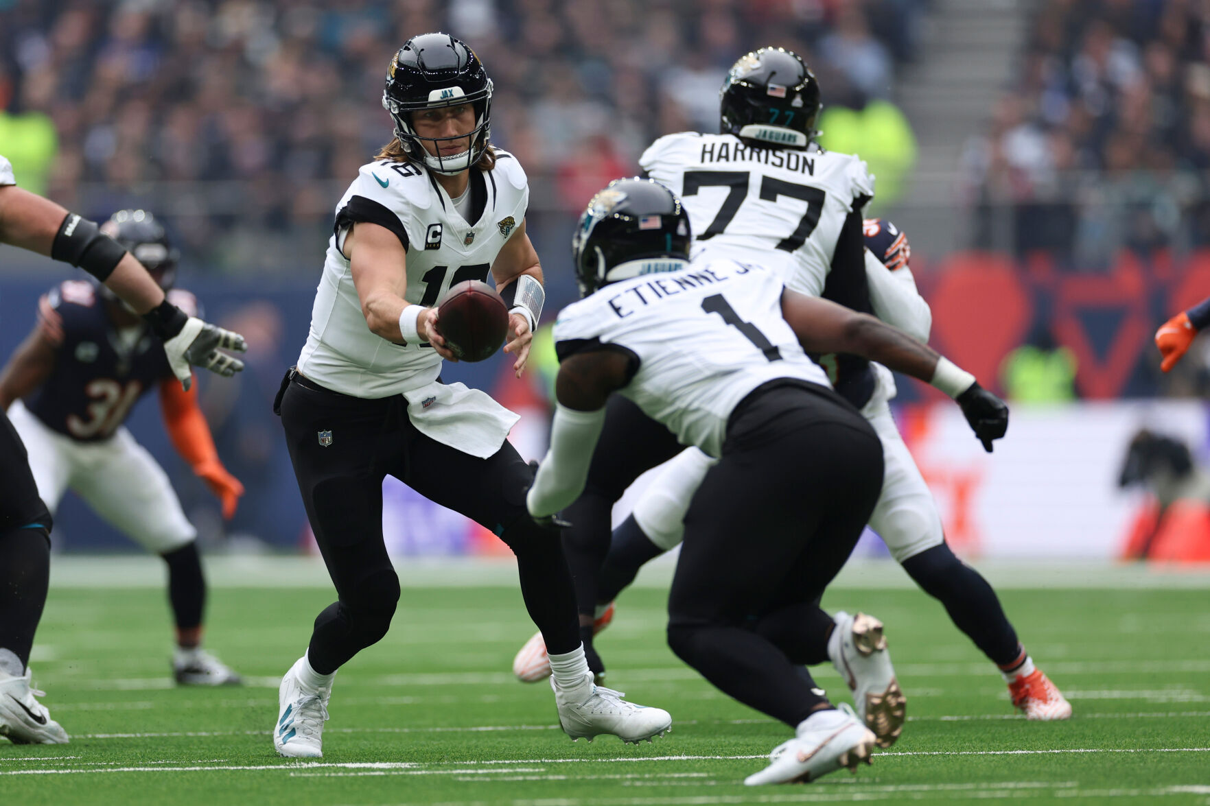 By the Numbers: After mudfest in 2007, NFL's game count in London hits 40