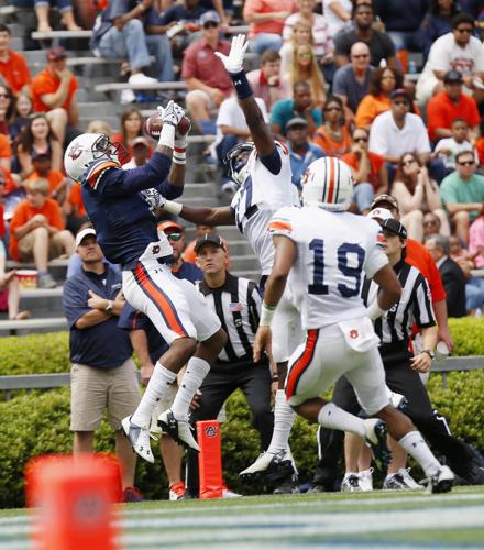 Auburn wide receiver Duke Williams back at practice