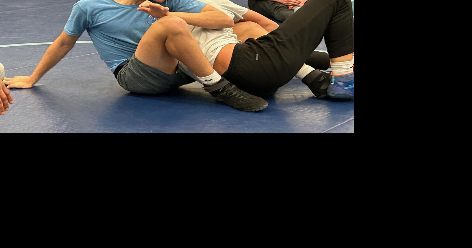 Haskins leads HA wrestling in losses