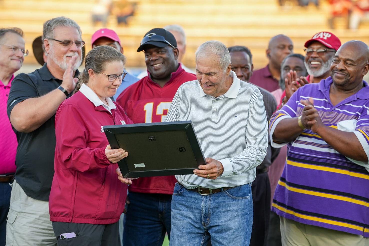 Legendary Northview football coach Harry Wayne Parrish dies