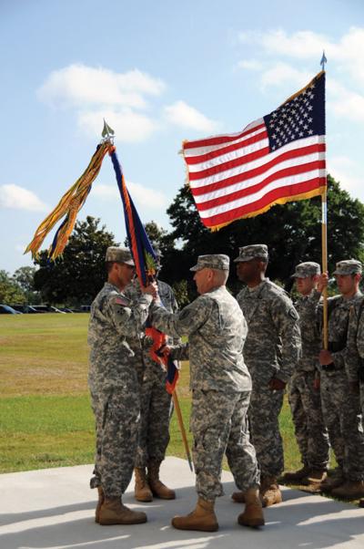 1-145th AVN changes command