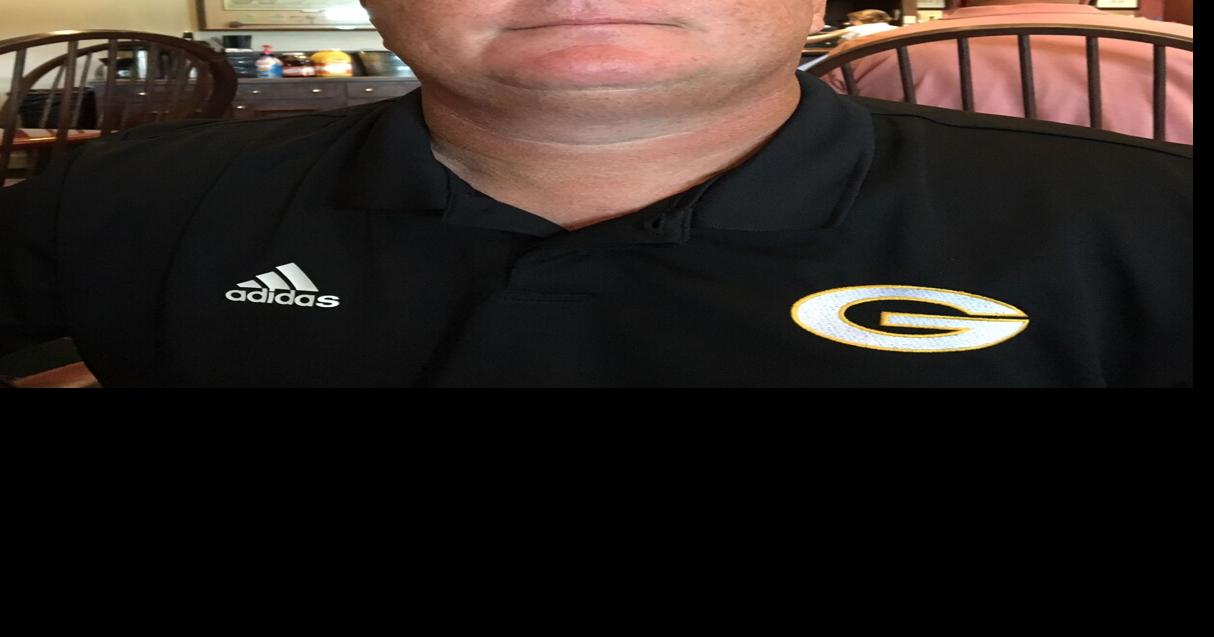 Geneva head football coach Les Sanders resigns