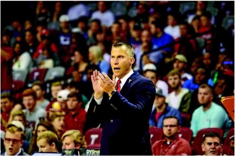 Dothan duo get praise from Troy basketball coach