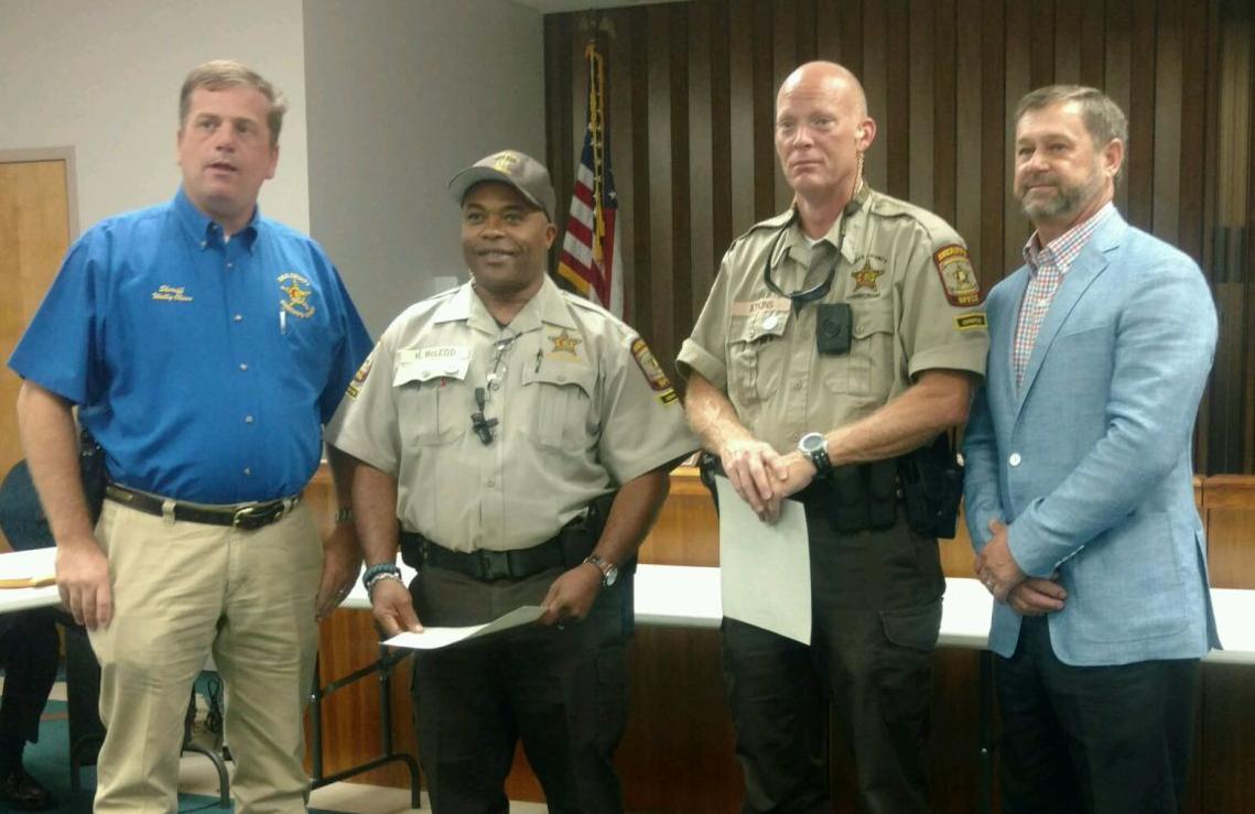 Two Dale jailers graduate from academy