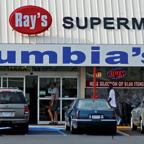 Ray's Supermarket opens in Columbia