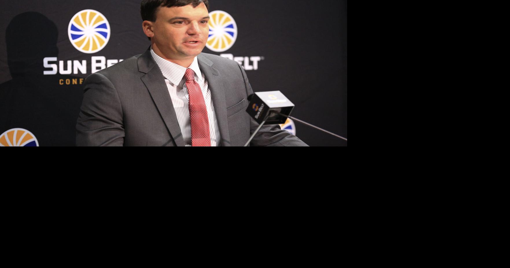 Troy coach believes Trojans can reach bowl eligibility in 2016
