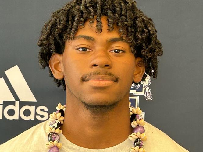 Enterprise track/field athlete Harmon signs with University of Montevallo