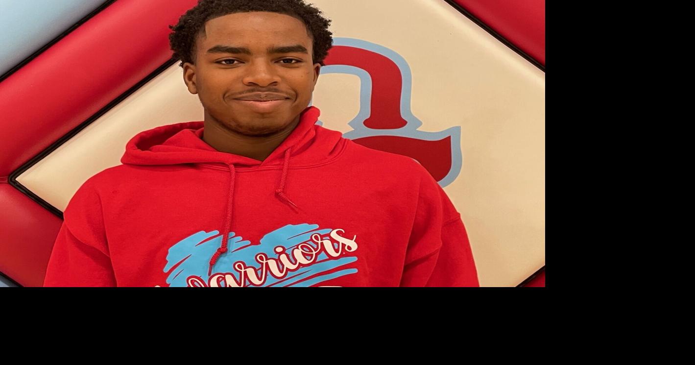 Dale County baseball player signs with NHTI