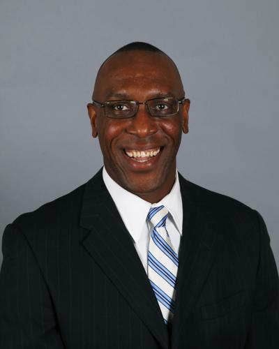 ESCC’s Dr. Thomas to receive prestigious NEA Foundation award