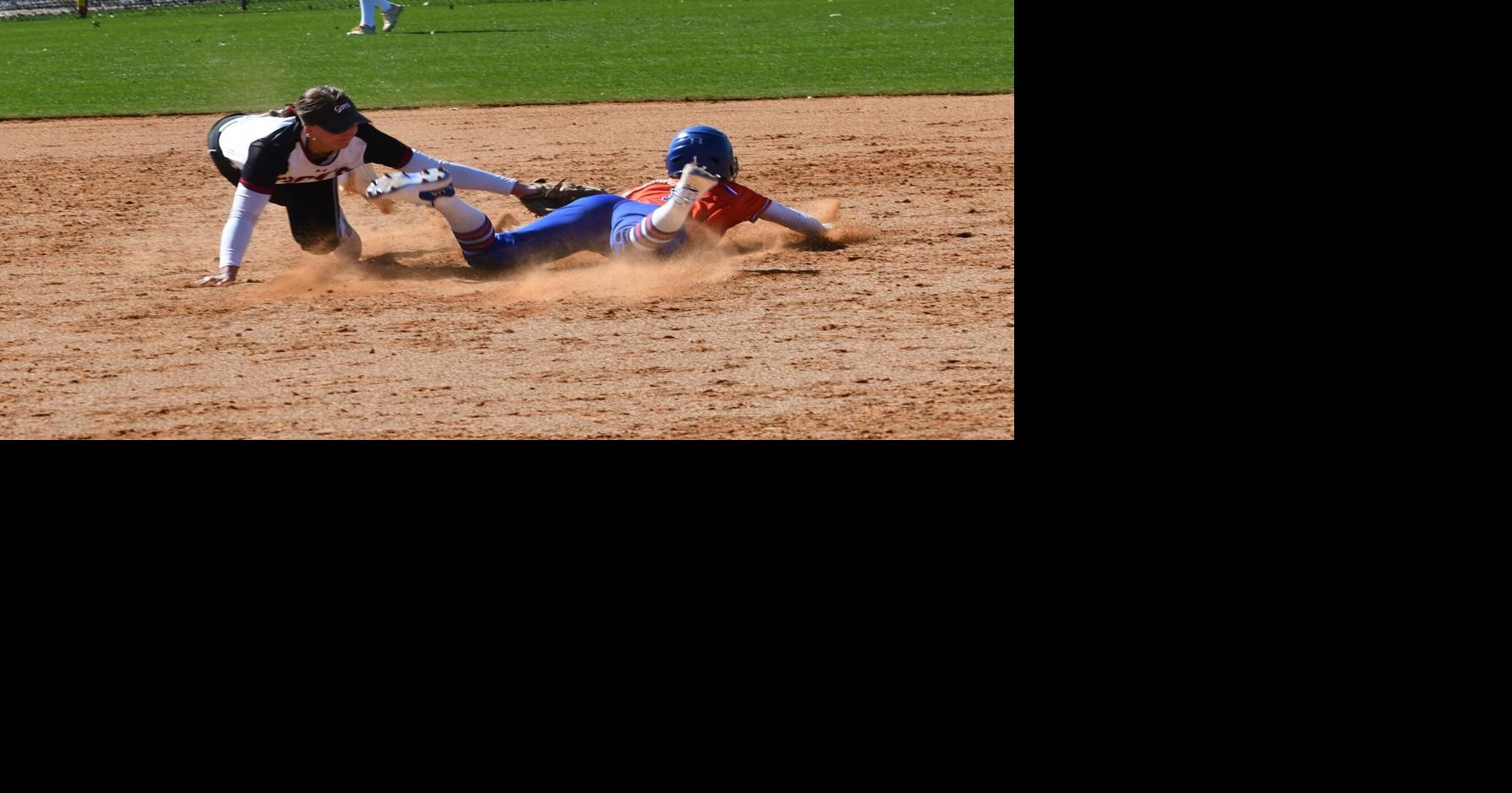 Wallace Lady Govs lose opener in Oxford Tournament