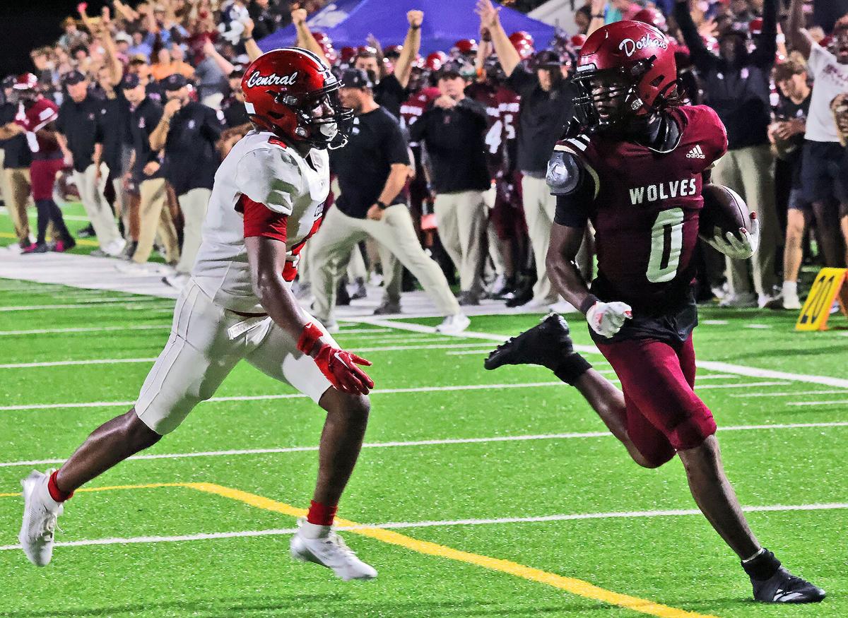 Dothan comes up just short on final play against Central-Phenix City