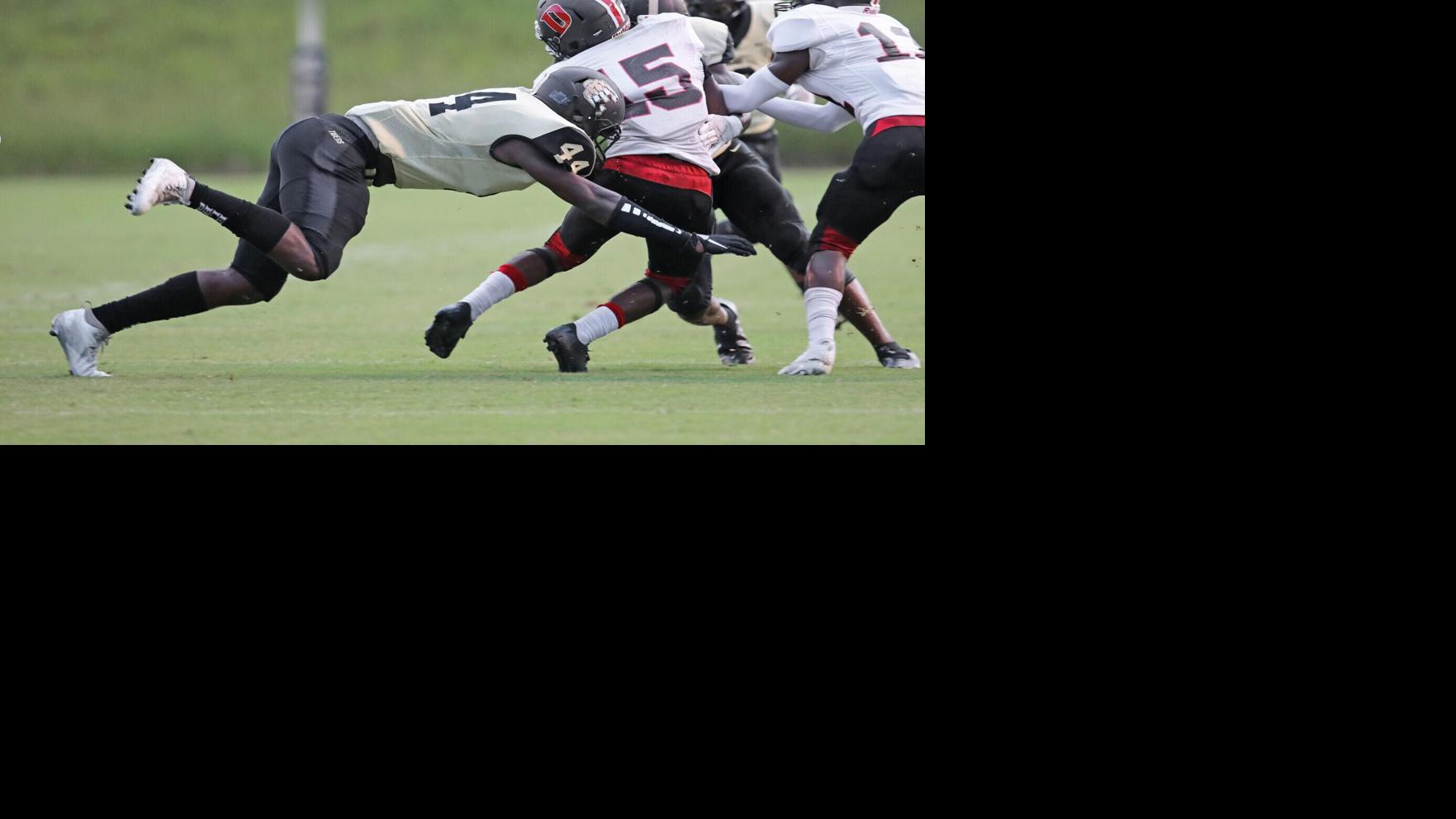 Elba football player Chrystyile Caldwell commits to South Alabama ...