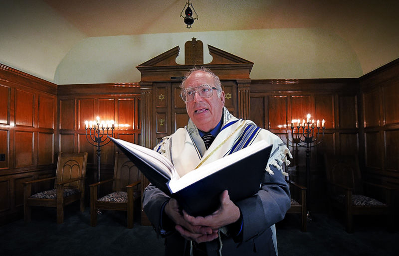 New Temple Emanu-El leader embraces teaching roles