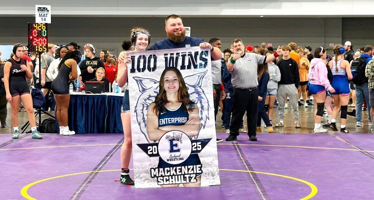 Mackenzie Schultz wins 100th career win at Gulf Coast Clash
