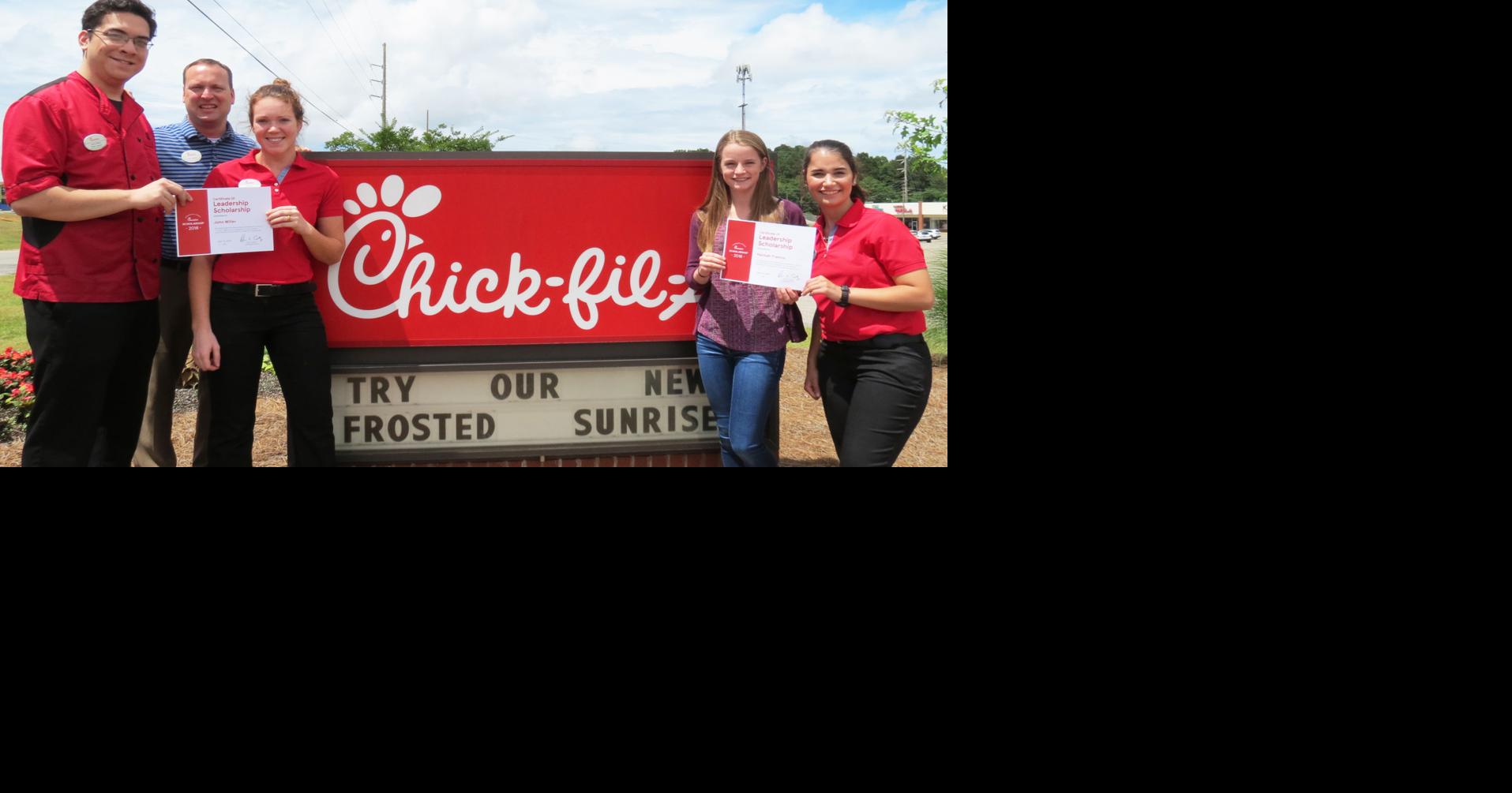 Students receive Chick-fil-A Leadership Scholarships