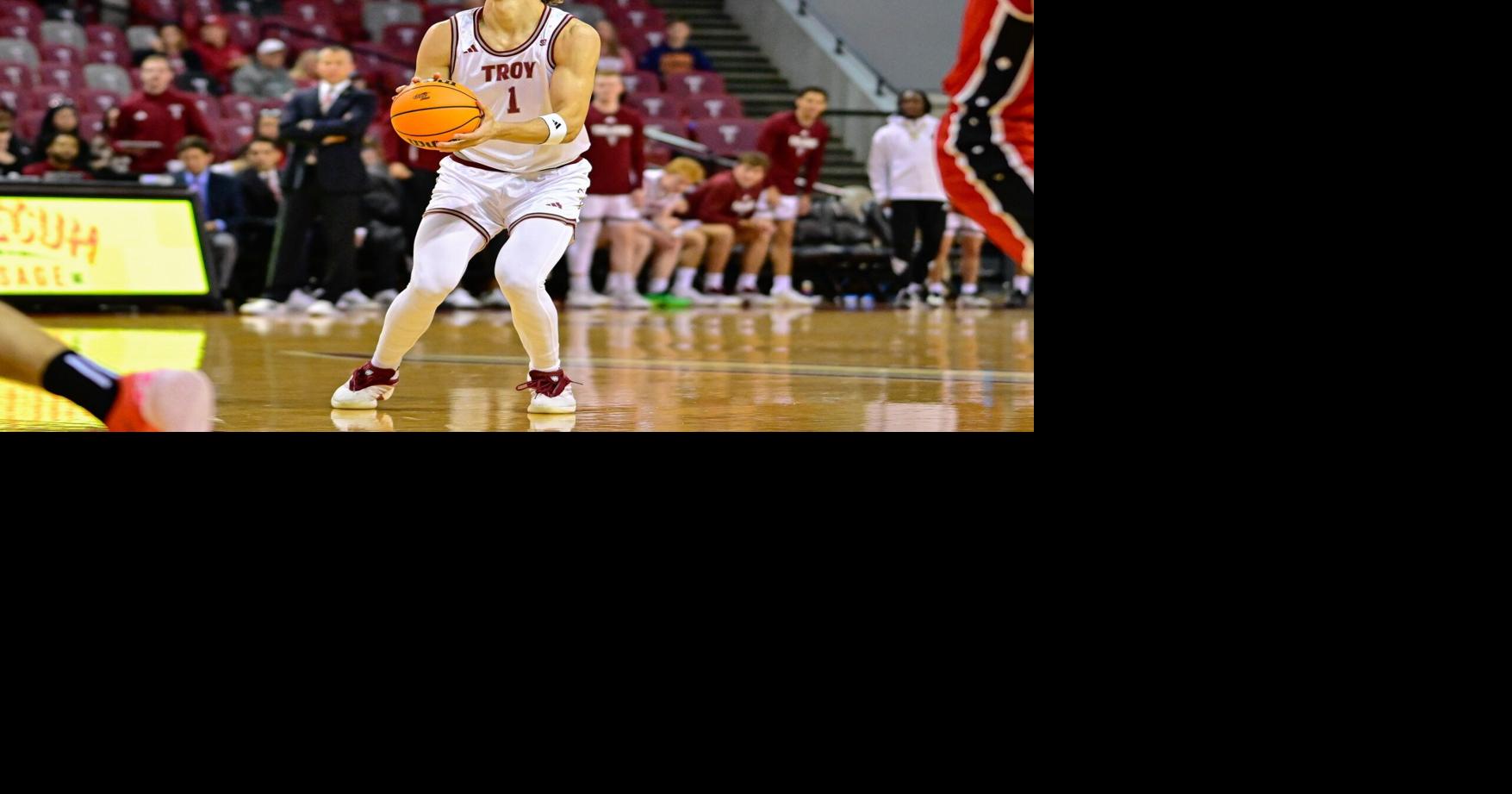 Dothan's Dowd named to Lou Henson Award watch list
