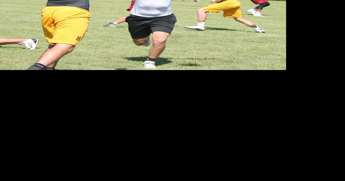 New Brockton Gamecocks, Geneva Panthers square off in scrimmage