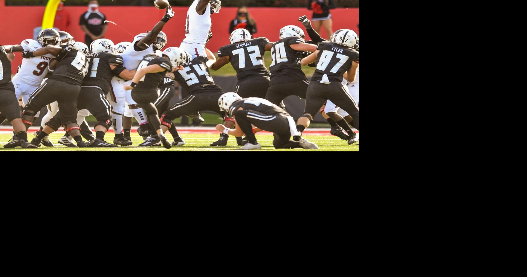 Troy Trojans defense continues to make strides