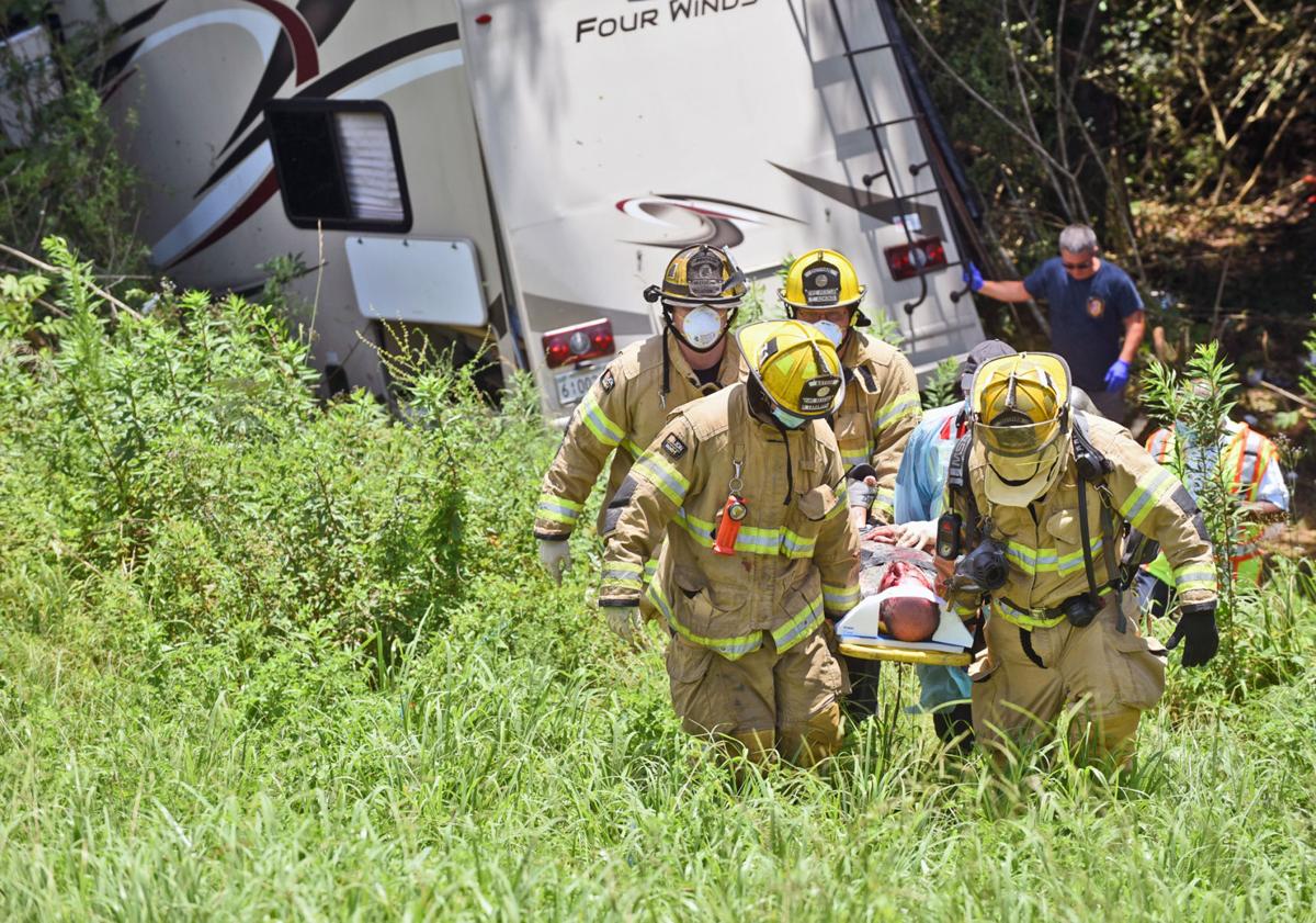 Man injured in U.S. 431 motorhome crash
