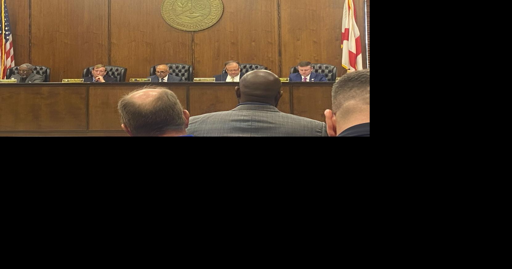 How accessible is public information in the Wiregrass area?