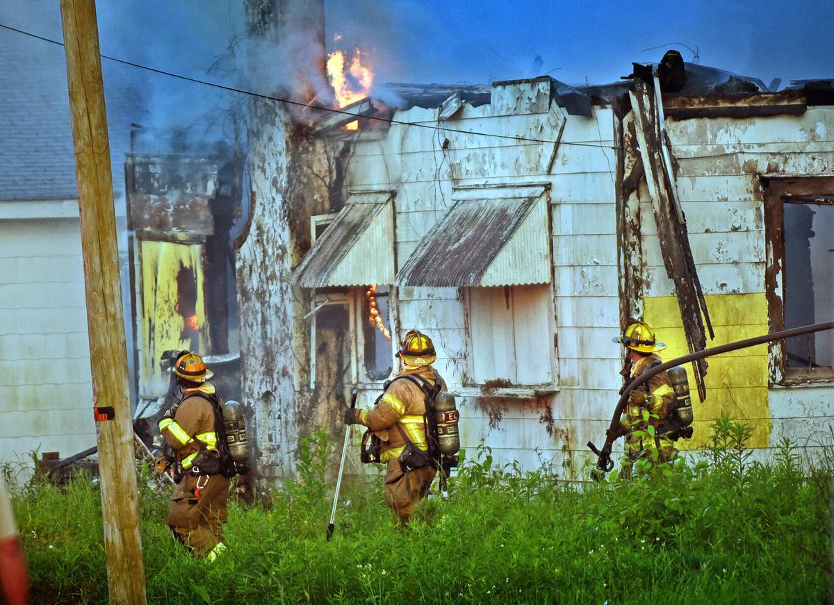 Firefighters battle another abandoned structure fire near downtown ...