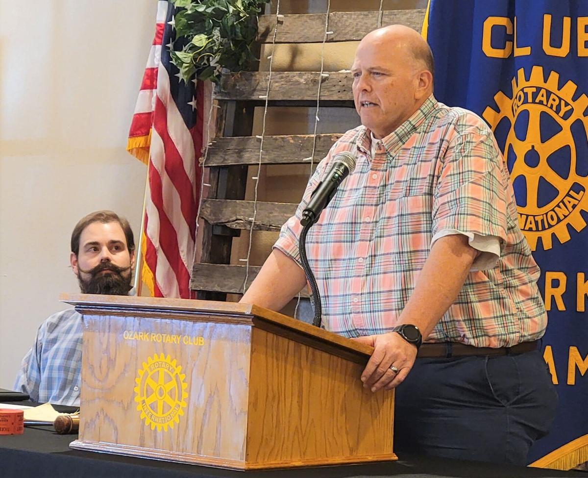 Perault talks servant leadership