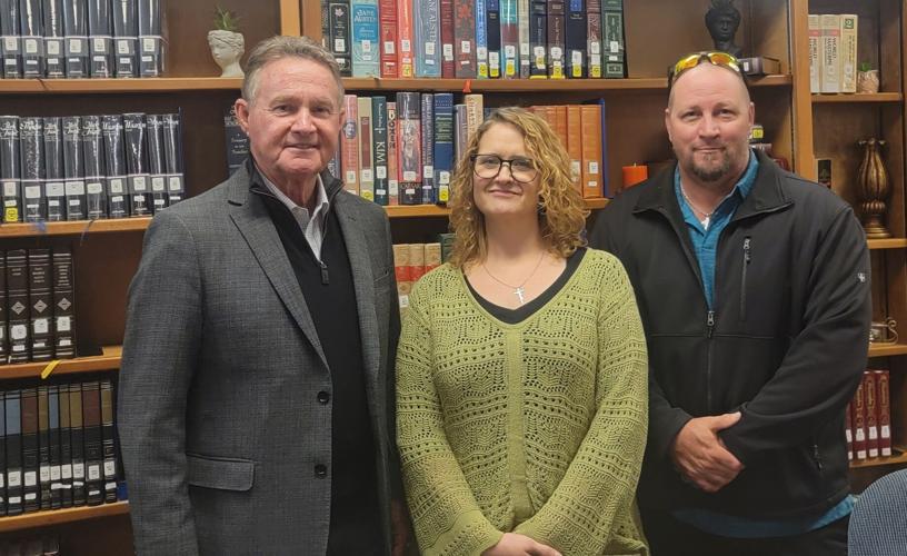 Daleville Public Library receives $3,000 Dollar General Literacy ...