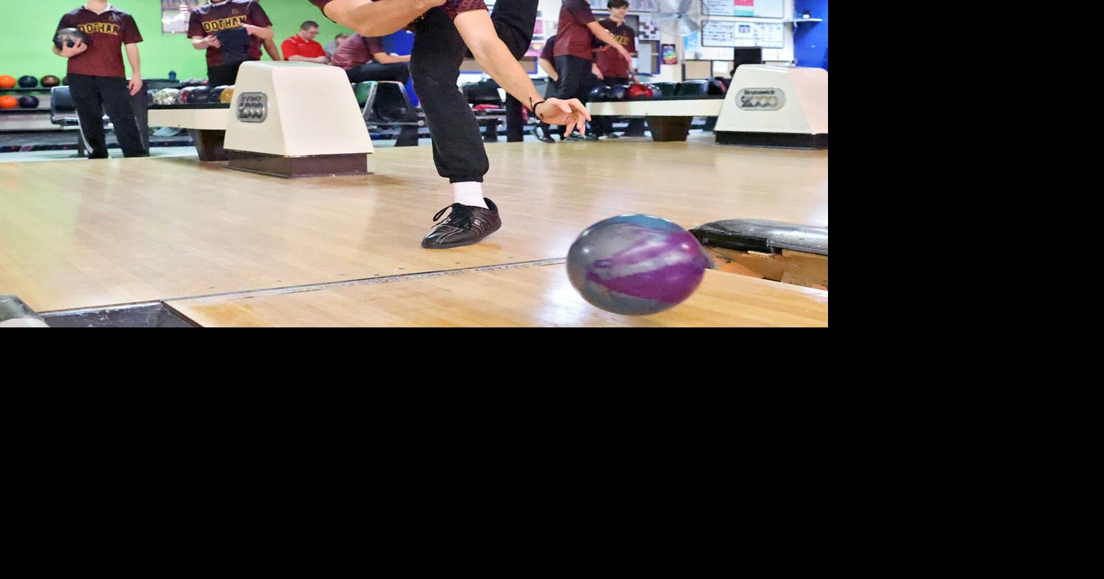 Dothan Wolves bowling team hopes to howl loud during state tournament