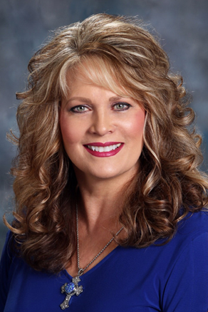 New Daleville superintendent signs two-year contract, starts work early