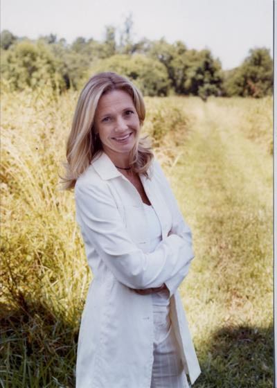 Library group hosts author Patti Callahan Henry