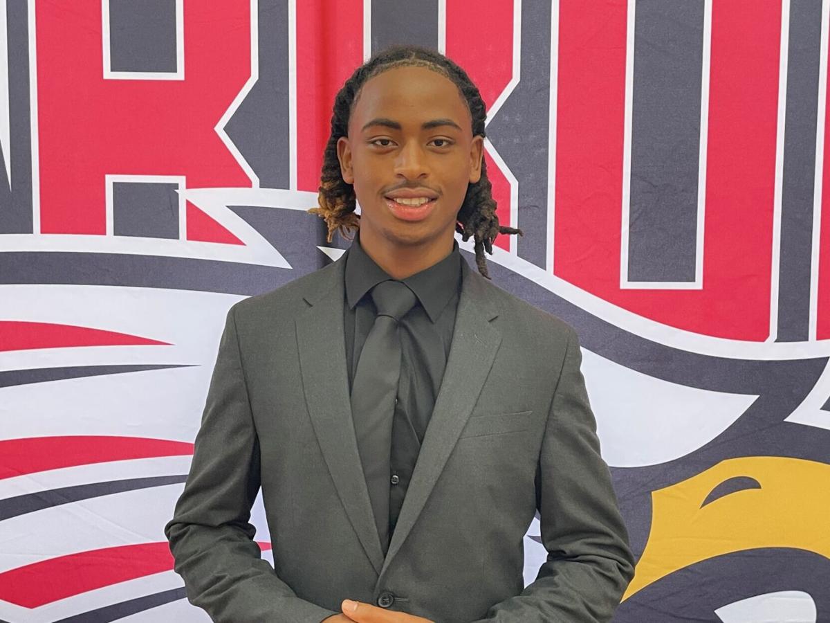 Track standout Isaiah Riggins of Carroll signs with Alabama State