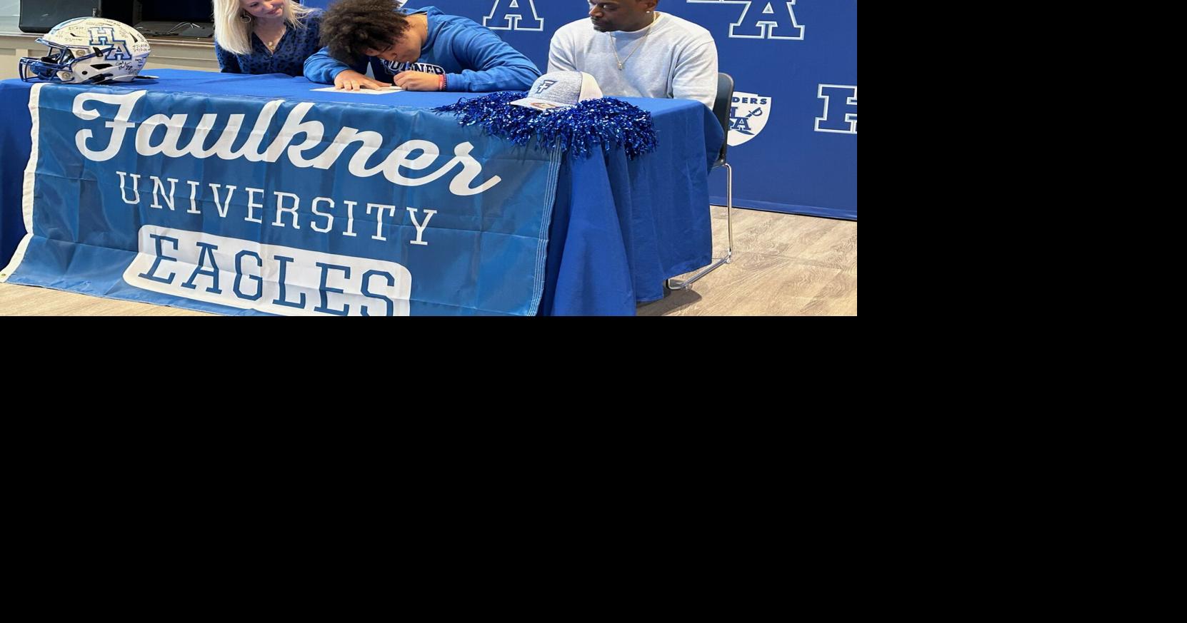 Houston Academy's Coachman signs with Faulkner University