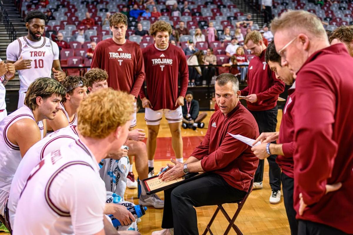 Troy seeks fourth straight win as it battles Texas State on New Year's ...