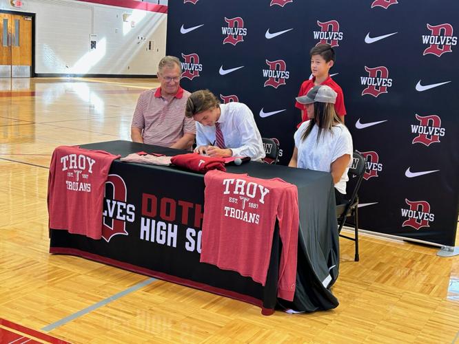 Dothan Wolves basketball player Thomas Dowd signs with Troy University