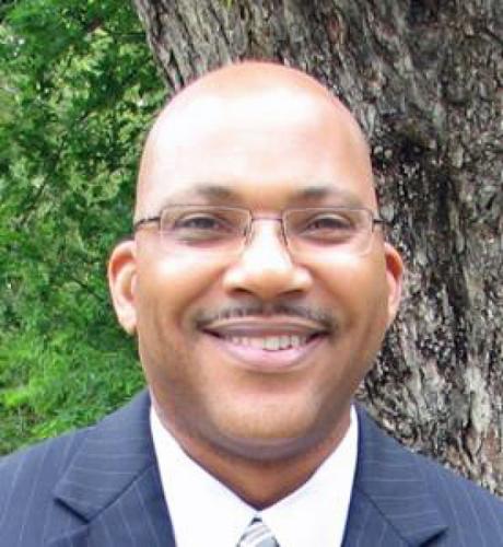 Davis seeks Commission 1 seat