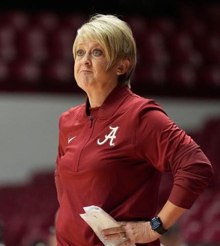 Alabama women's basketball's Kristy Curry takes USF job after 13 seasons