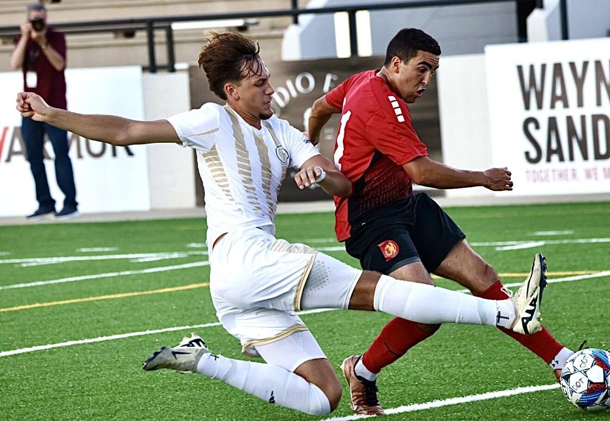 Dothan United catches fire offensively in win over Athens as big crowd ...