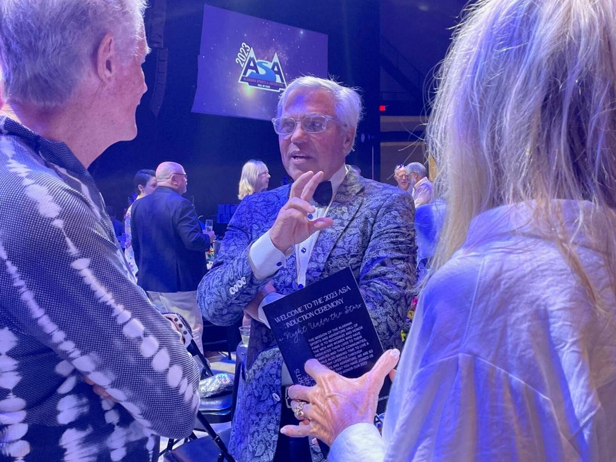 Second class of Alabama Sports and Adventure Hall of Fame inducted at Dothan Civic Center