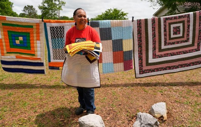 Gee's Bend quilters' art tells generations of stories