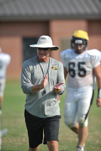 Donnie Chesteen prepares to step down as Geneva football coach
