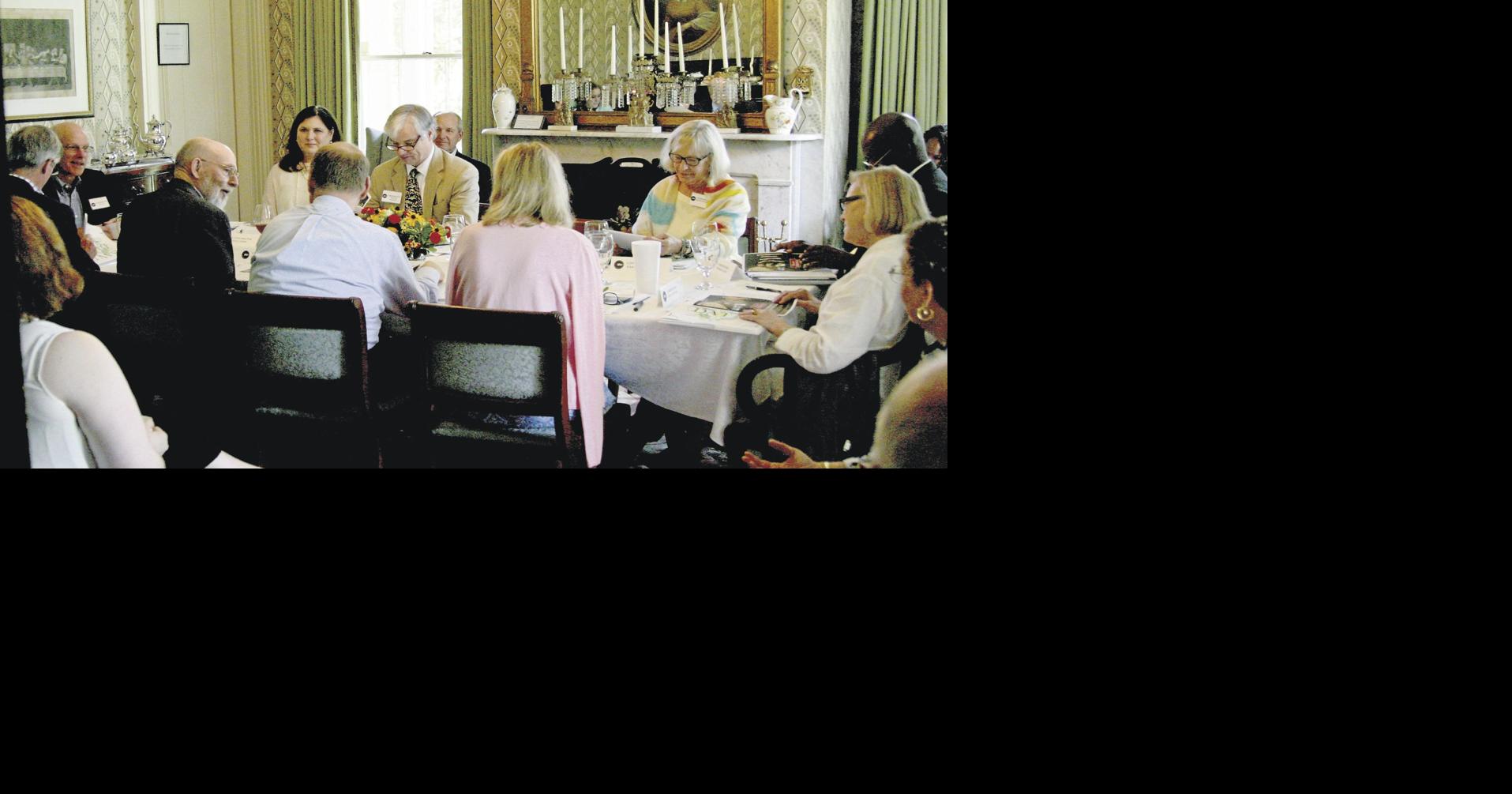 Alabama Historical Commission holds meeting at Fendall Hall