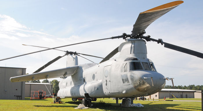 Despite failures, winged Chinook experiment led to Army Aviation fleet ...