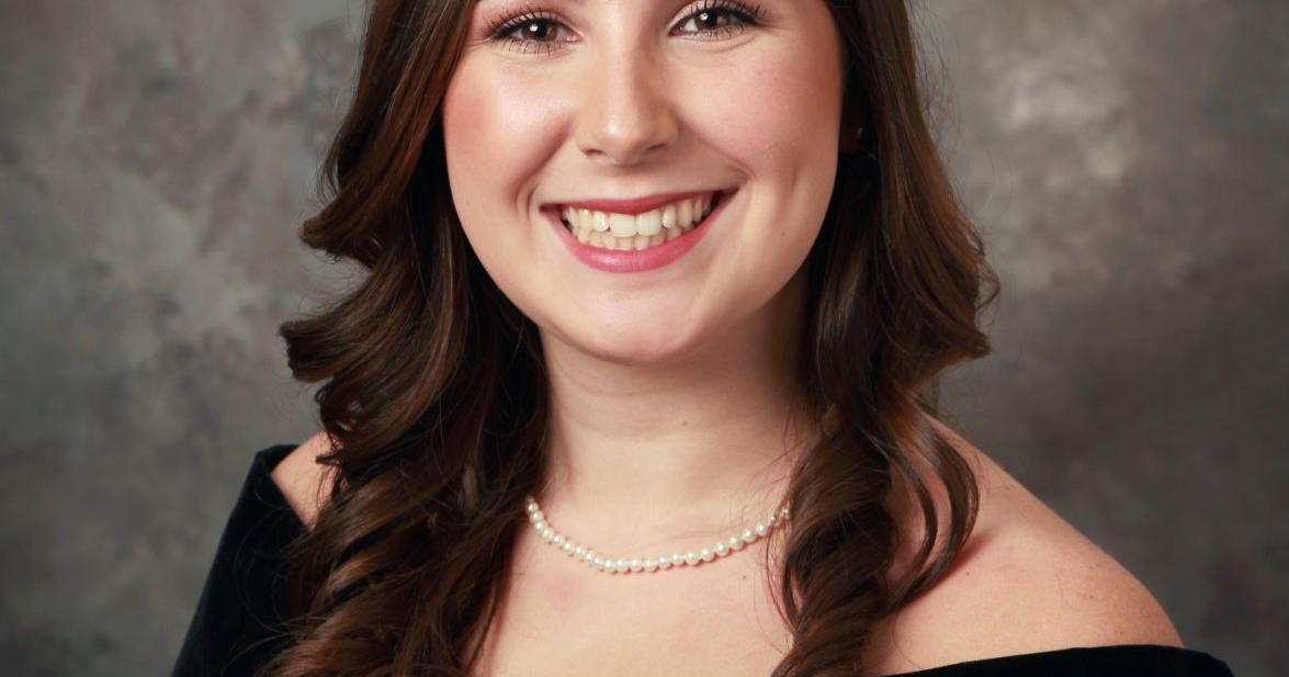 Benefield, Allison Elaina | Wiregrass High Schools | dothaneagle.com
